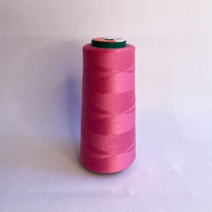 Hilo 2000 yardas, 100% Polyester – La Hiloteca